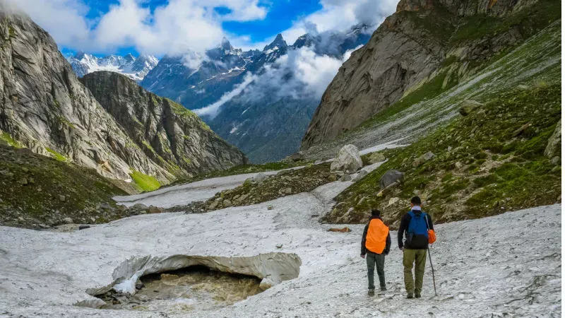 Top Places to Visit in Manali: Book Your Trip Today